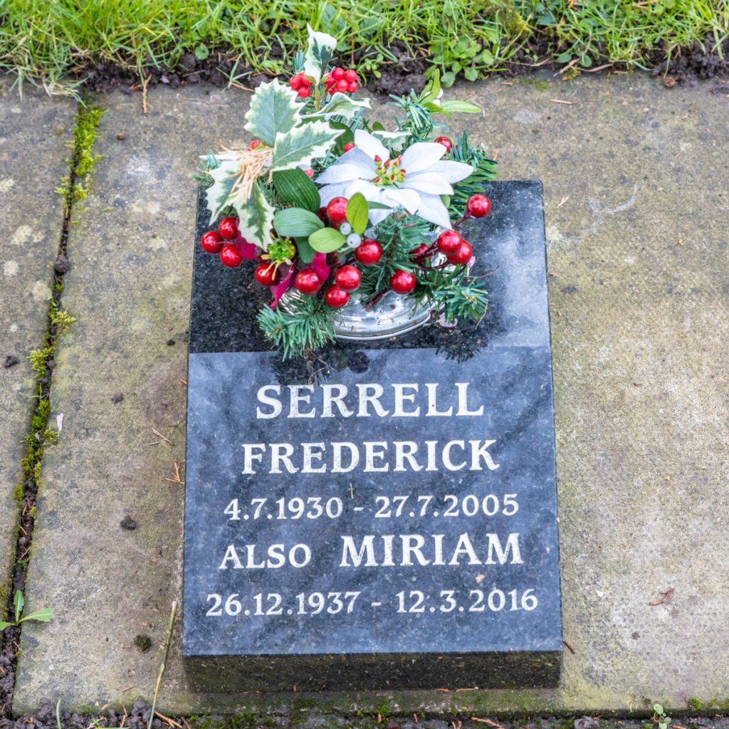 Granite Kerb Plaques – Worcester Cemeteries